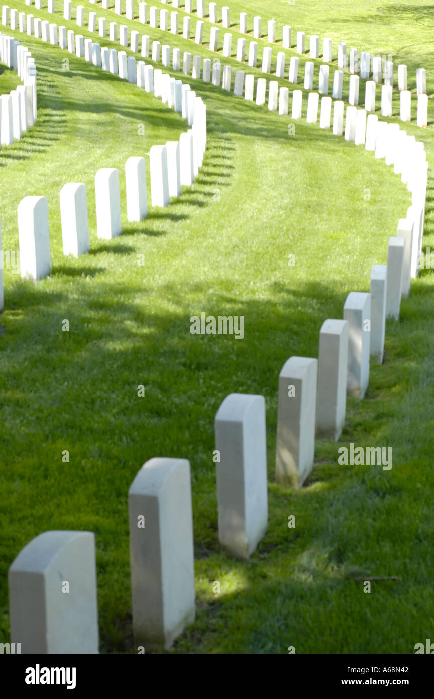Our soldiers cemetery hi-res stock photography and images - Alamy