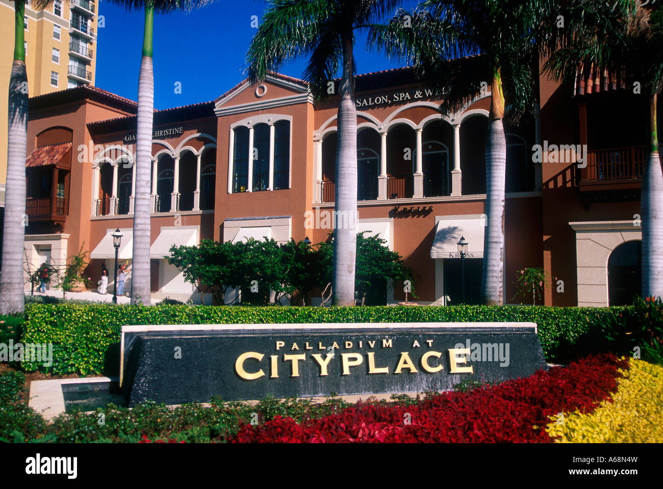 The exterior of the Palladium building at the Cityplace Shopping Center ...