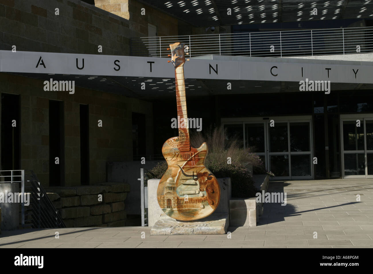 Guitar art austin hi-res stock photography and images - Alamy