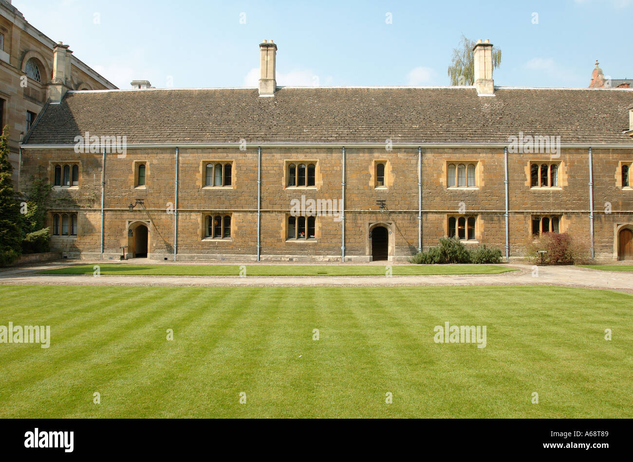 Gonville and caius college chapel hi-res stock photography and images ...