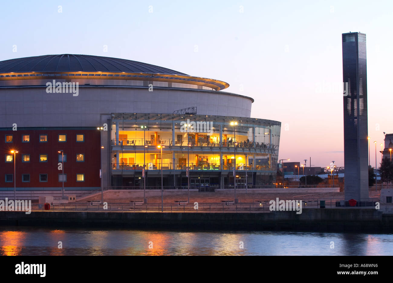 Waterfront Hall Belfast Stock Photo - Alamy
