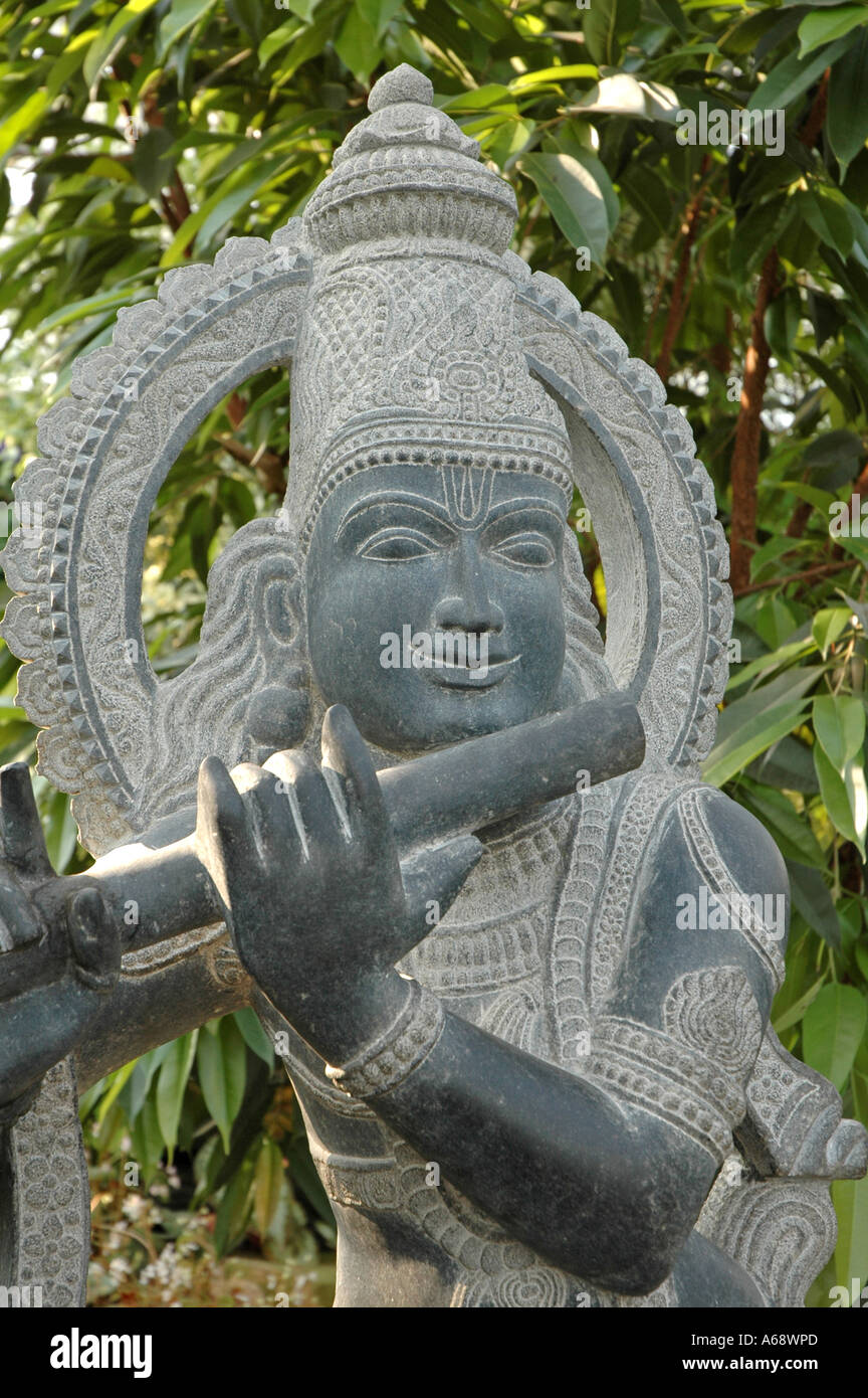 Statue of Lord Krishna as Venugopal Stock Photo - Alamy