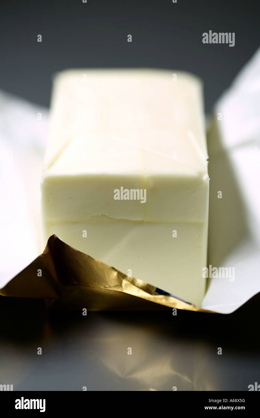 Pale butter yellow hi-res stock photography and images - Alamy