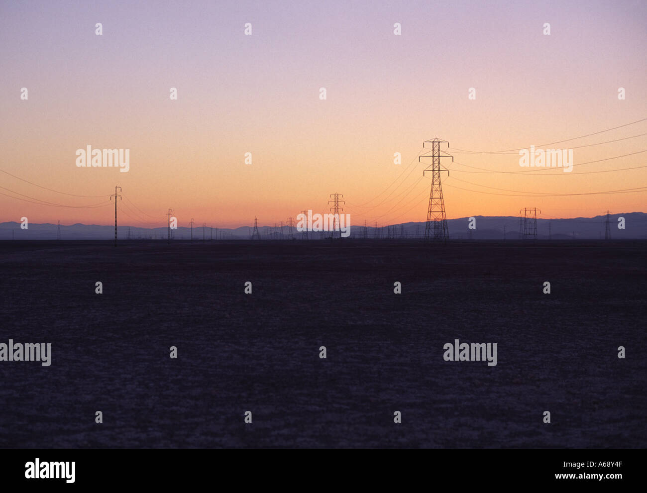 Transmission lines chile hi-res stock photography and images - Alamy