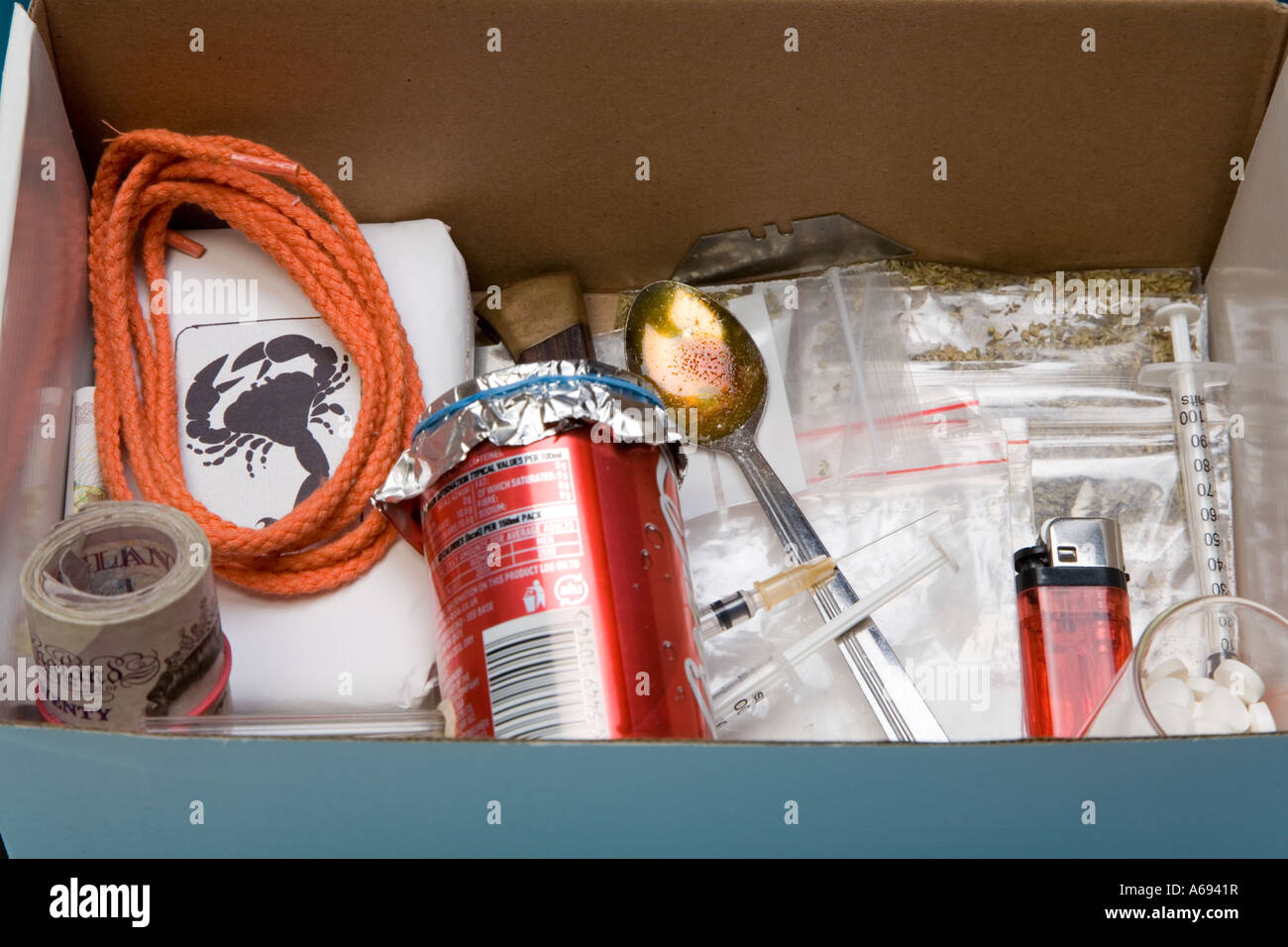 Typical drug dealer drugs and drug paraphernalia Stock Photo - Alamy