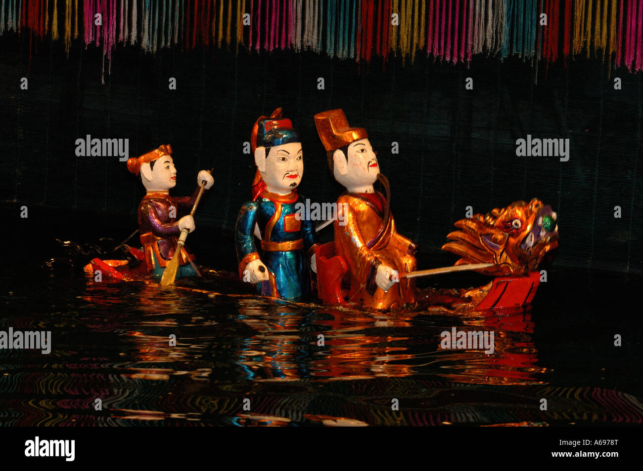 Thang Long Water Puppet Show, Hanoi, Vietnam Stock Photo - Alamy