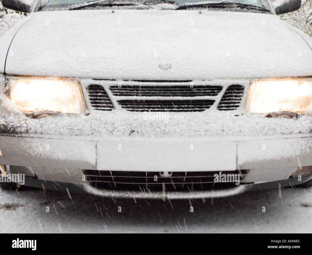 Snowing snowstorm scandinavia car bumper hi-res stock photography and ...