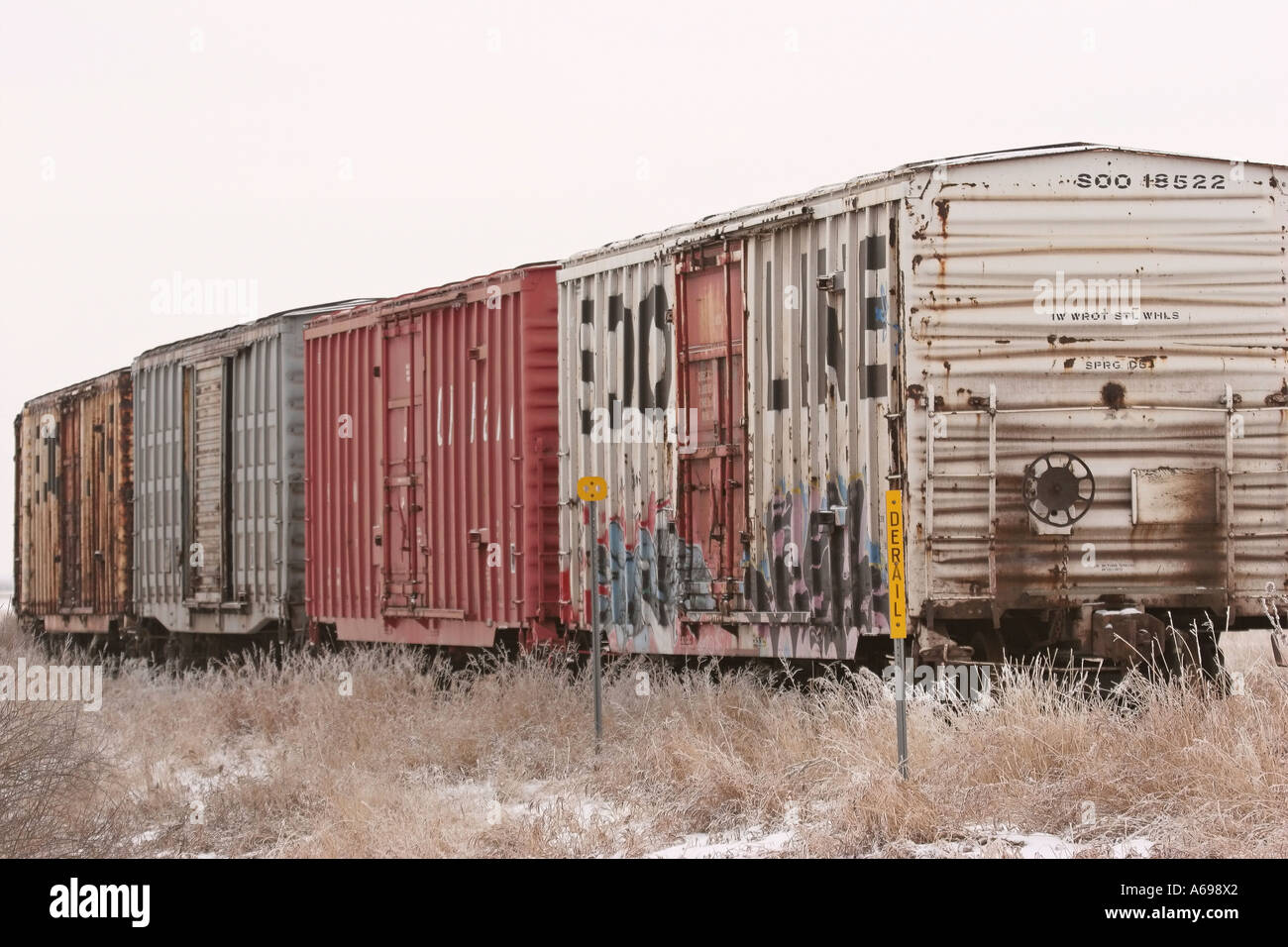 Boxcars on railway hi-res stock photography and images - Alamy