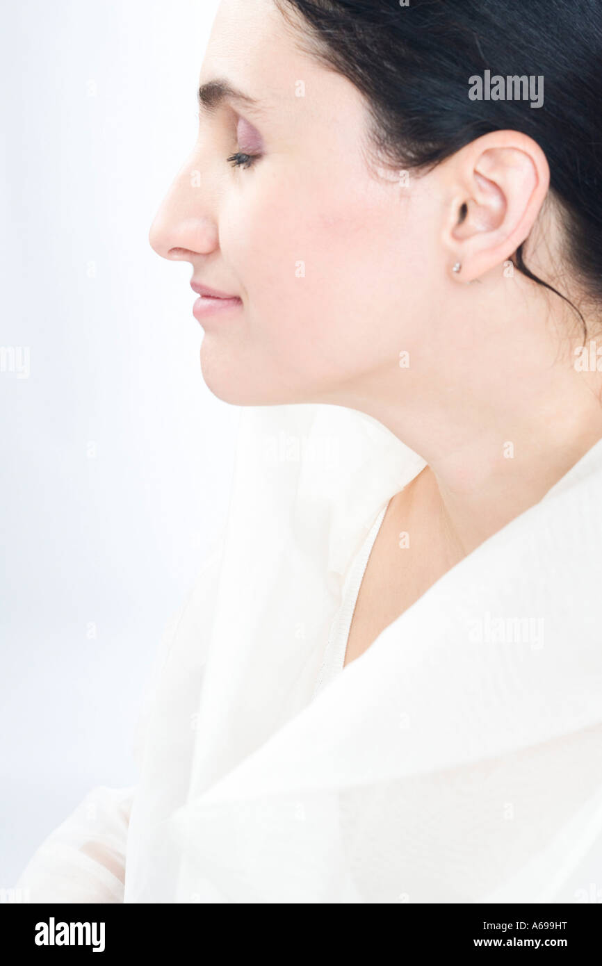 Lady profile hi-res stock photography and images - Alamy