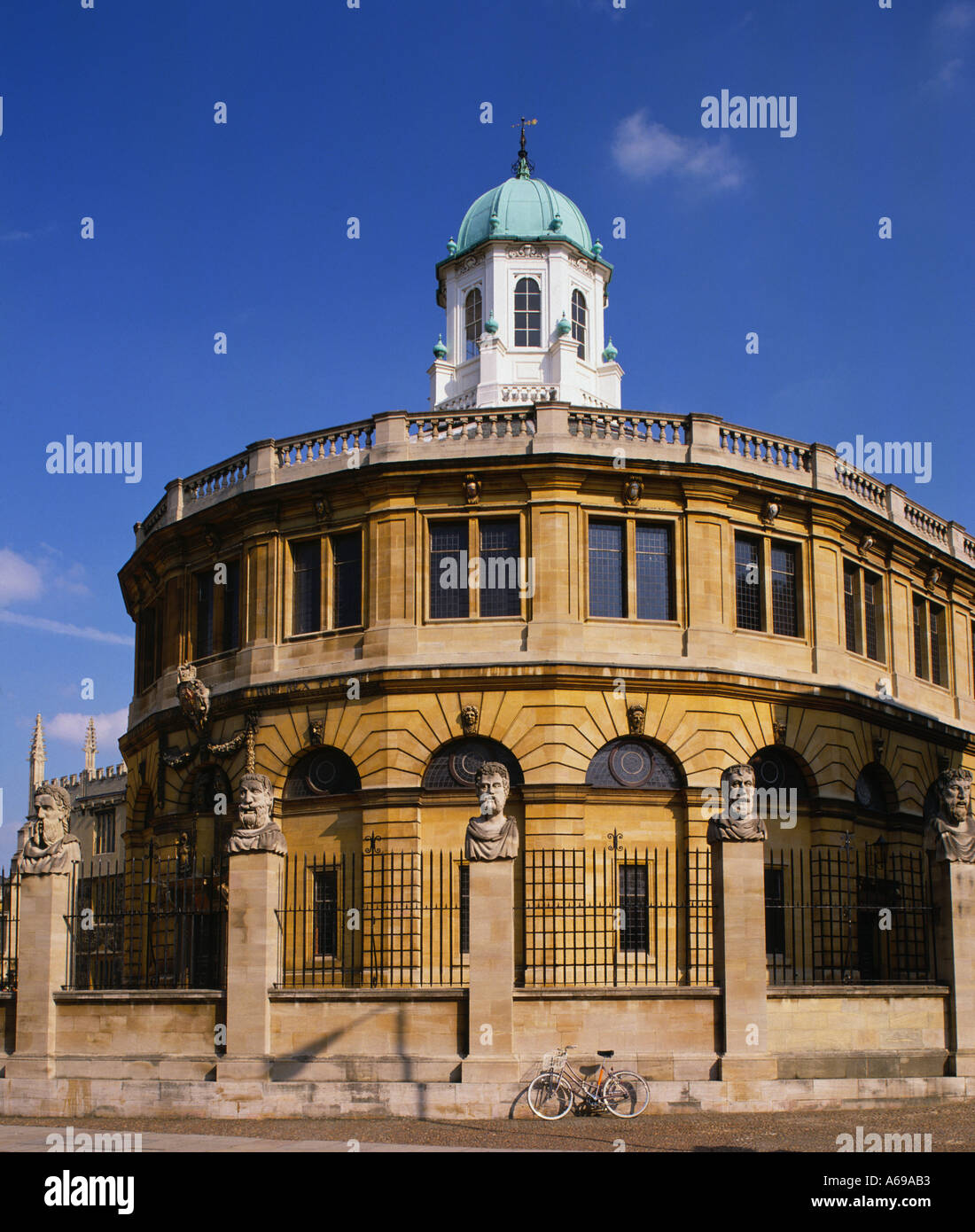 Sheldonian Theatre Oxford Oxfordshire England Stock Photo - Alamy