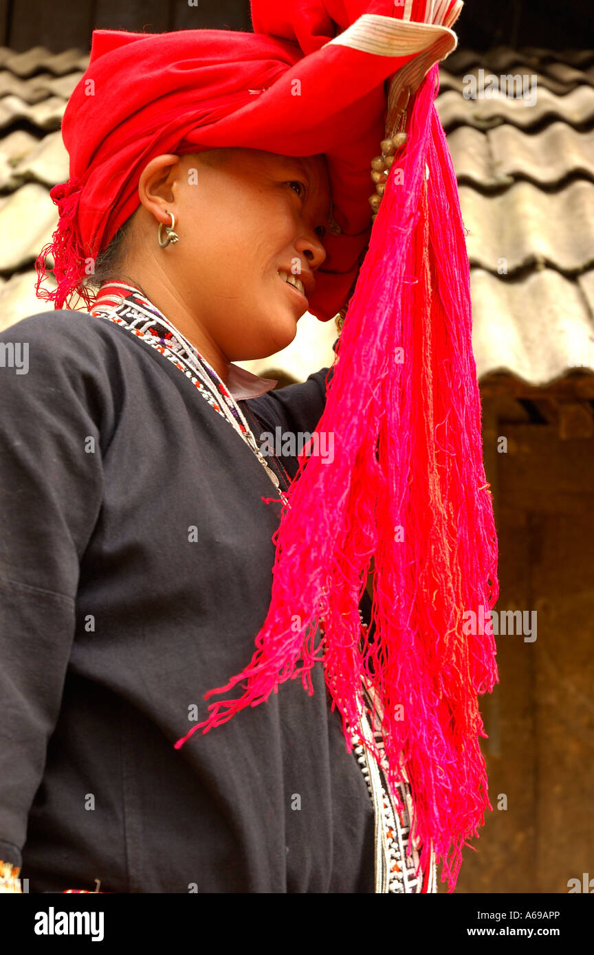 Red Dao Indigenous People, Ta Phin, Sapa, Vietnam Stock Photo - Alamy