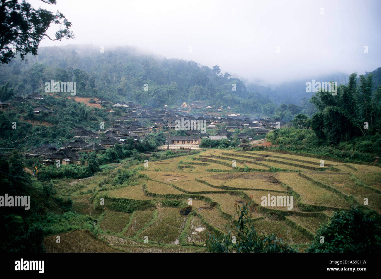 Manpo, a village of the Bulang minority in the clouded hills of ...