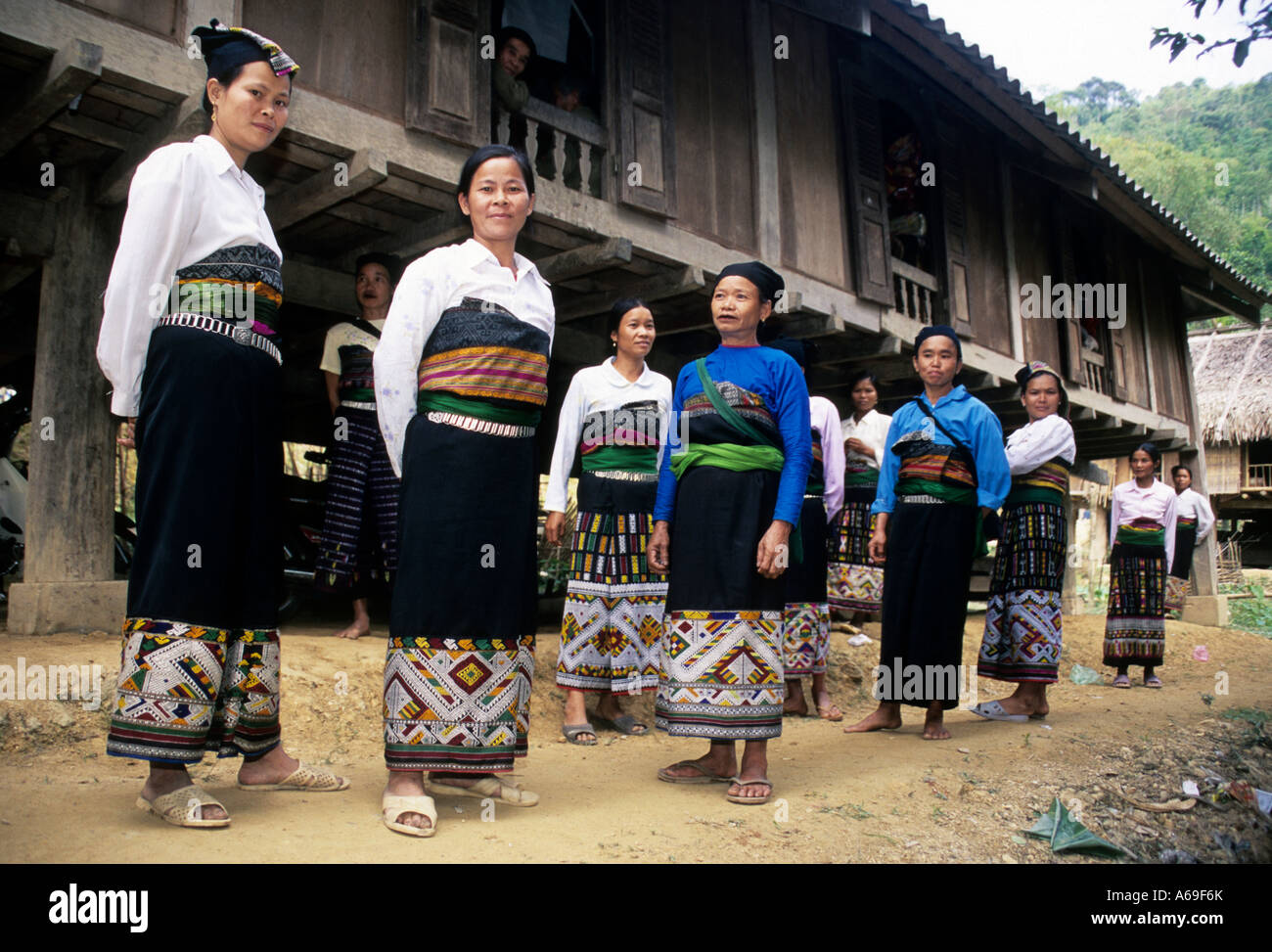 Montagnard women hi-res stock photography and images - Alamy
