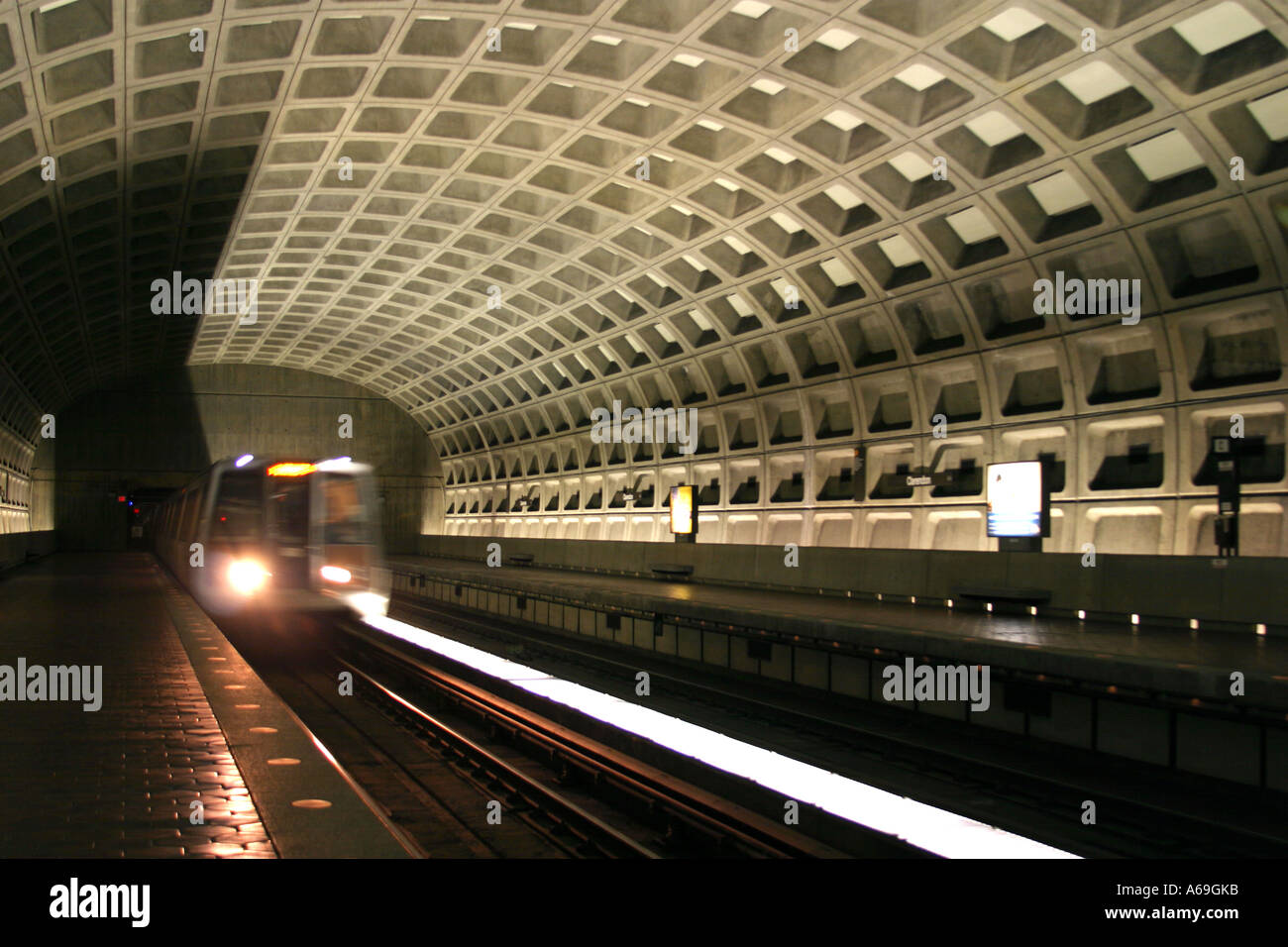 Underground Metro Subway Washington DC USA Stock Photo - Alamy