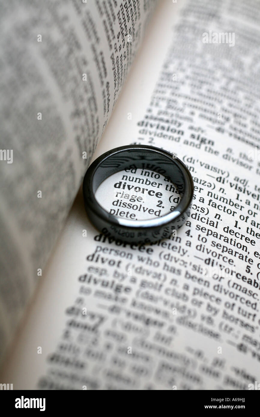 Divorcee hi-res stock photography and images - Alamy