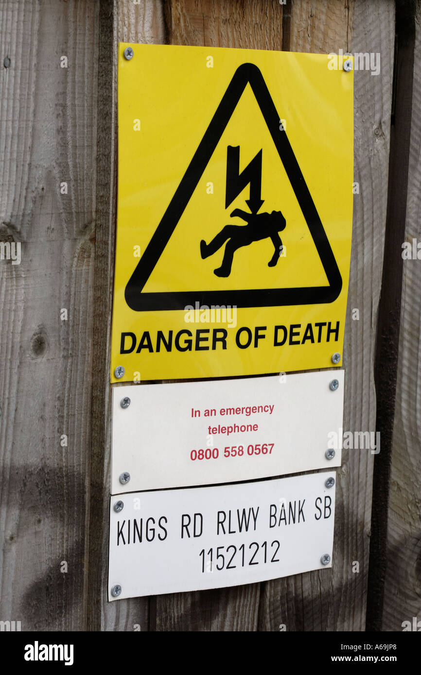 Danger of Death sign near electricity supply Stock Photo - Alamy