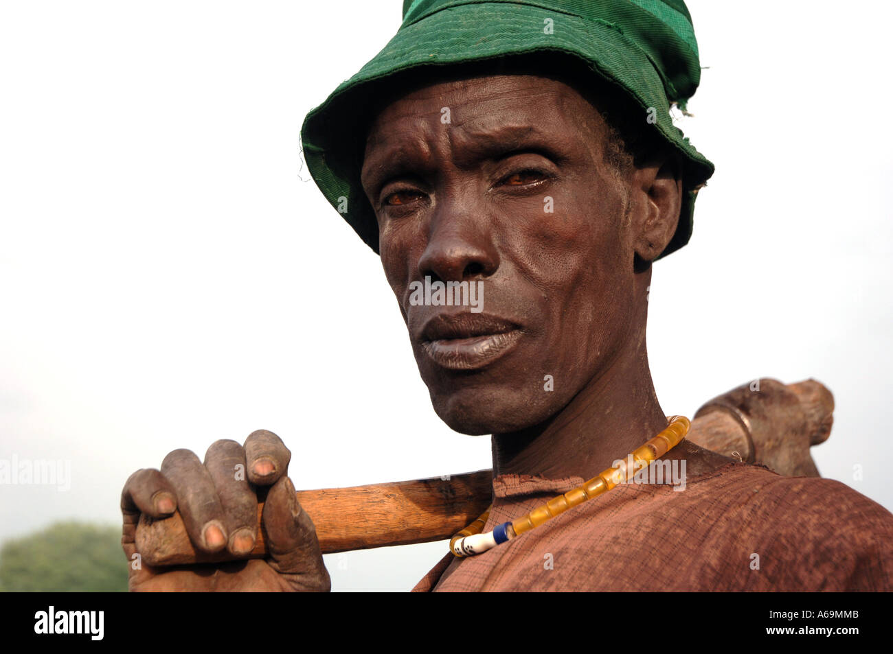 Dinka tribe hi-res stock photography and images - Alamy