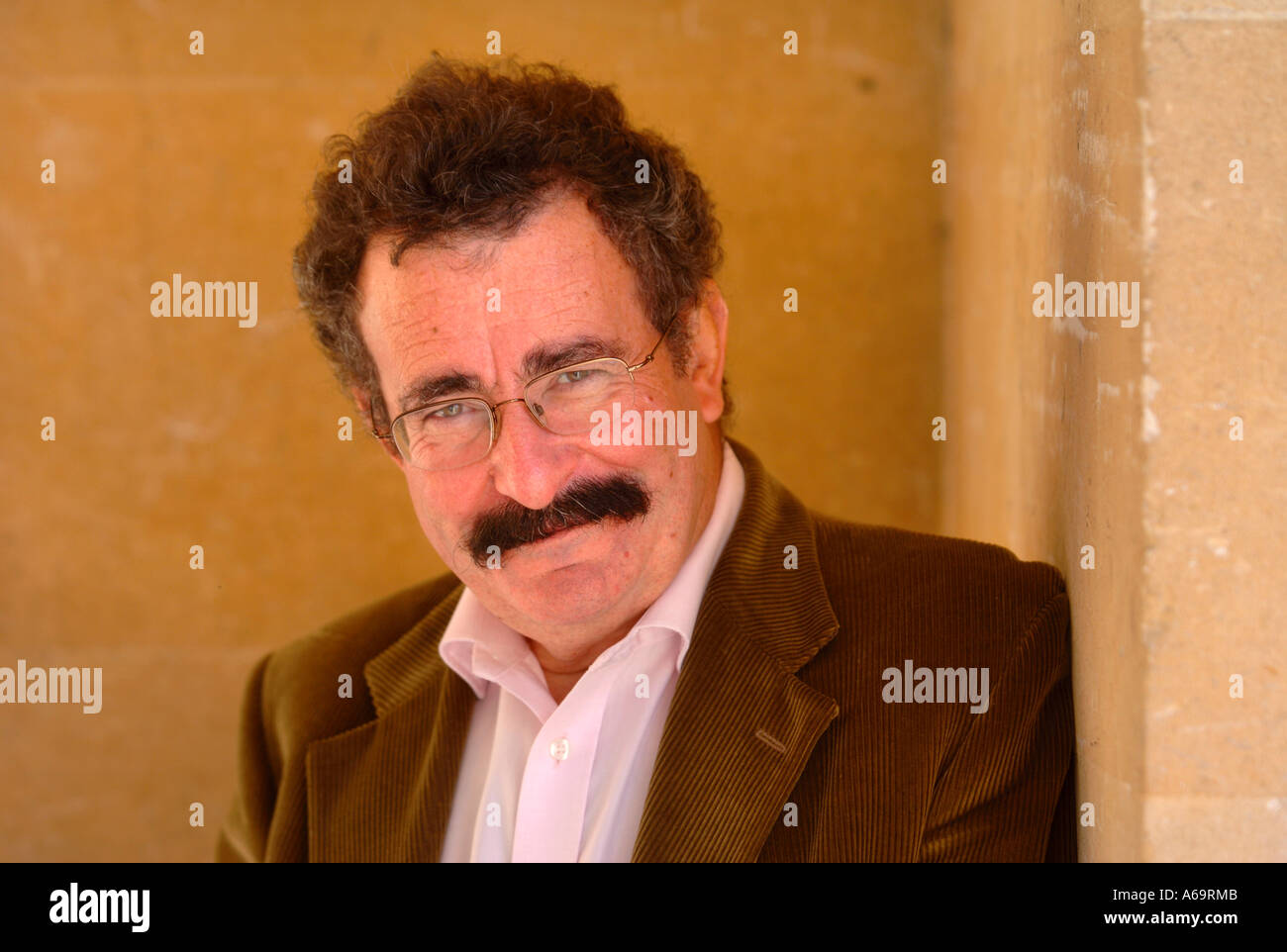 Robert winston human body hi-res stock photography and images - Alamy