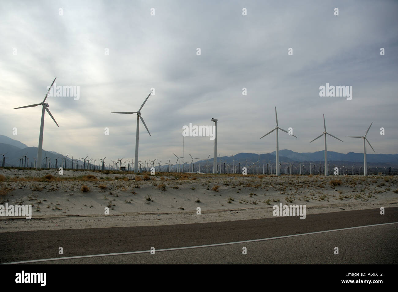 Wind Farming power generation wind turbines San Gorgonio Valley ...