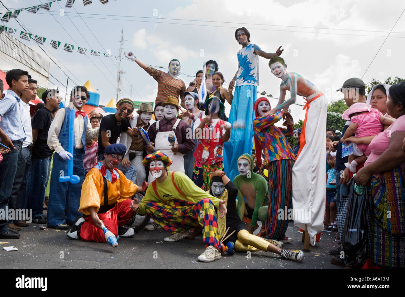 Pipil indian hi-res stock photography and images - Alamy