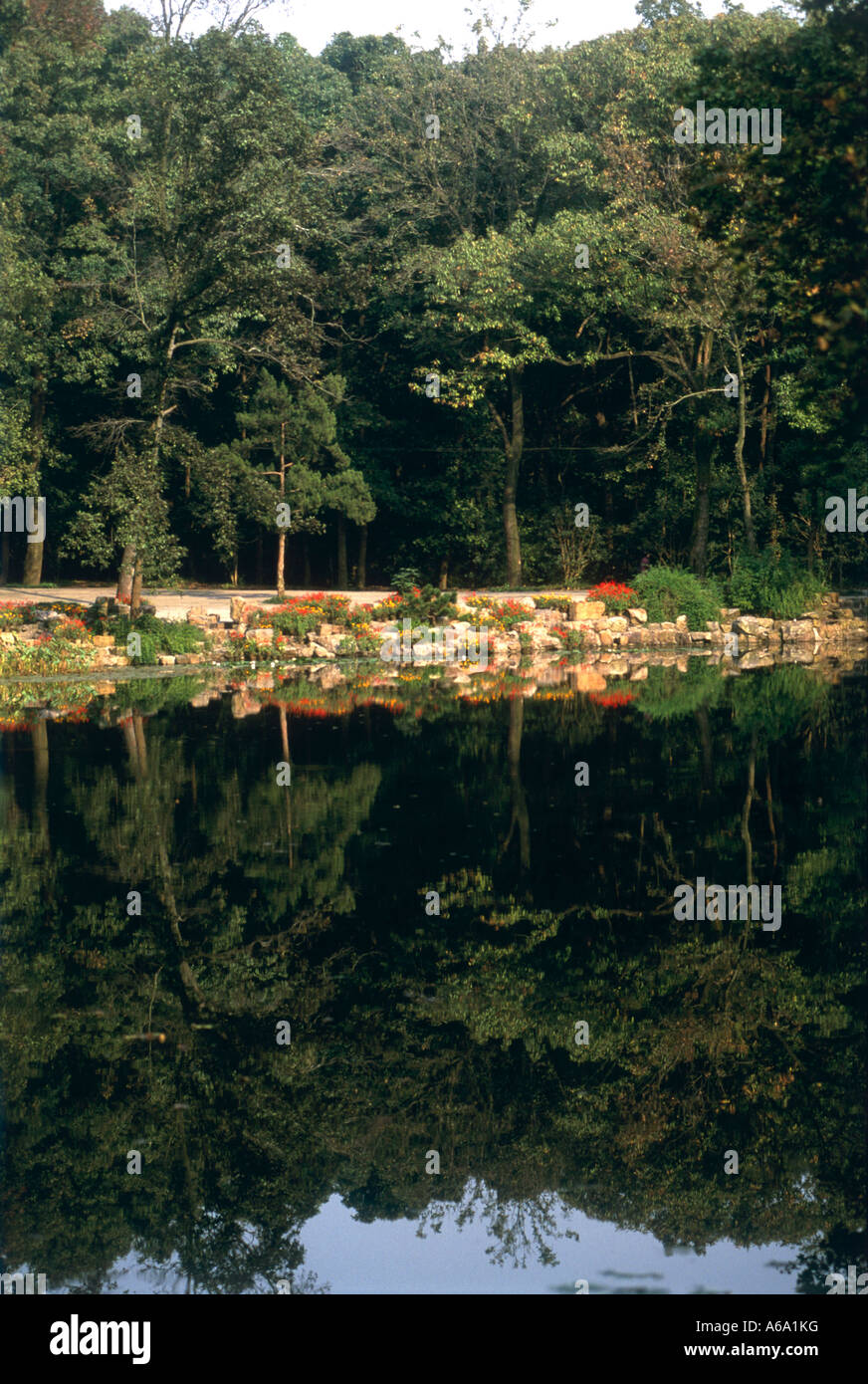 Nanjing linggu temple hi-res stock photography and images - Alamy