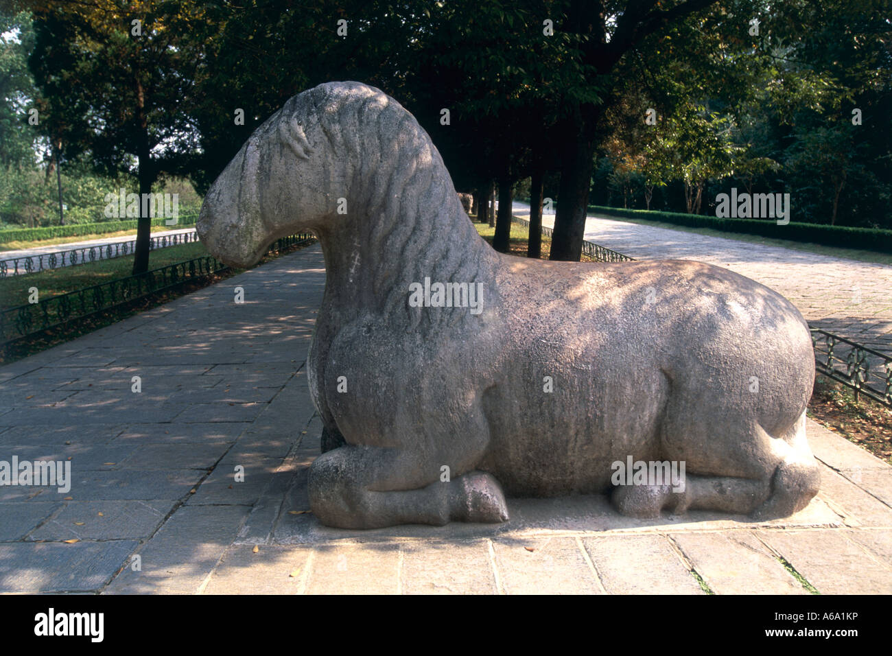 China, Jiangsu, Nanjing, Zijin Shan (Purple Mountain), Xiao Ling Tomb ...