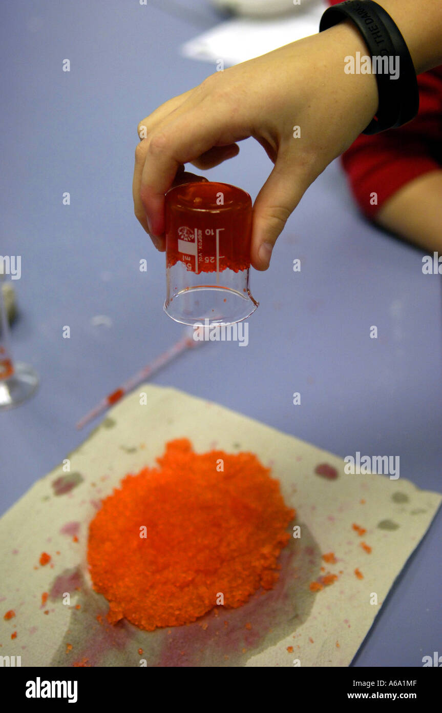 science experiment school kids high school secondary eleven years old ...