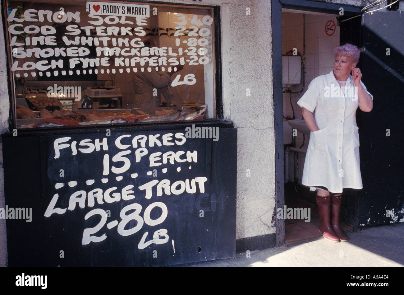 Glasgow fish shop hi-res stock photography and images - Alamy