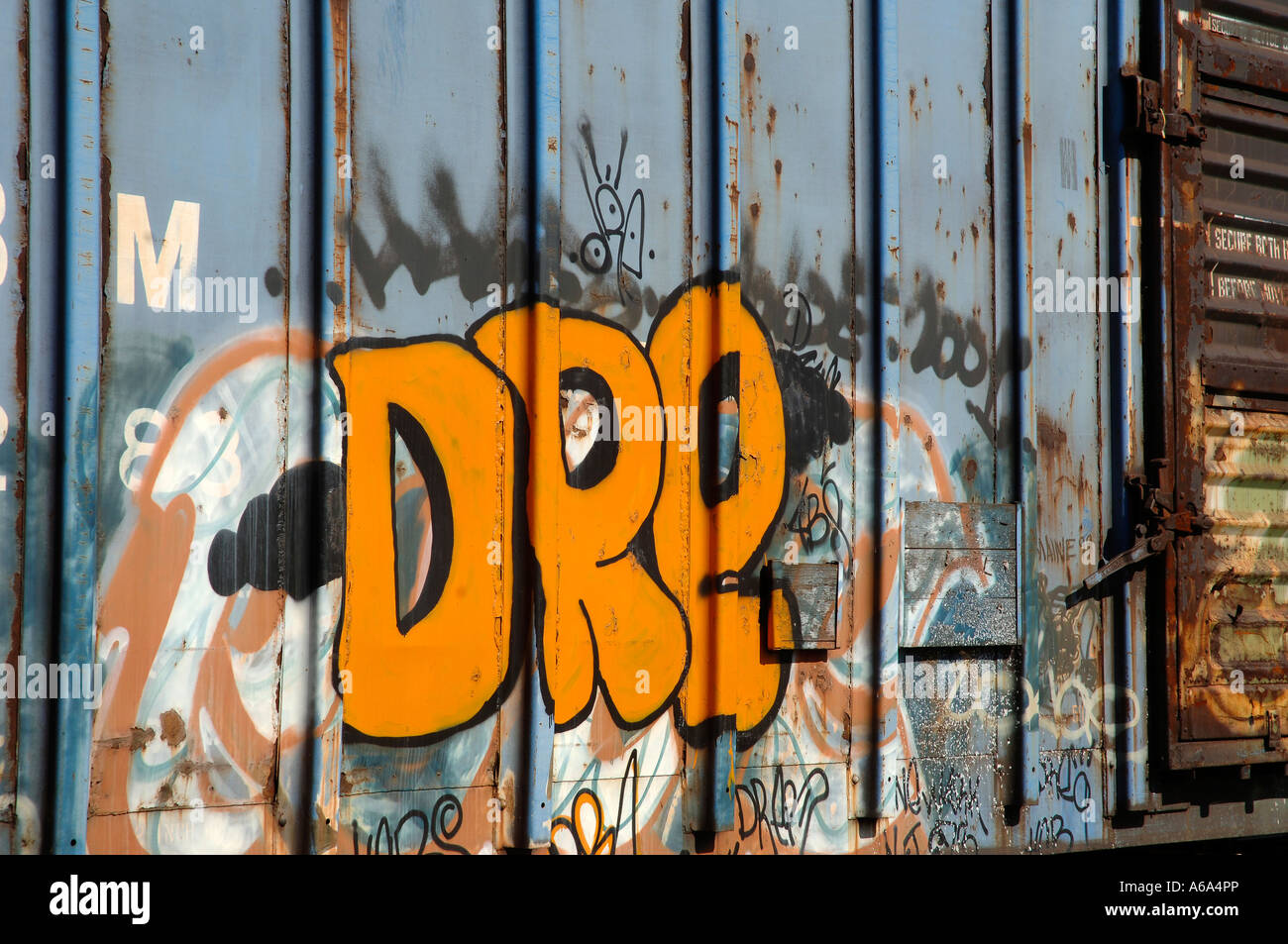 Car hood graffiti hi-res stock photography and images - Alamy