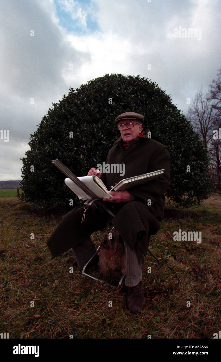 Lord Haig of Bemersyde Painting one of his landscapes Stock Photo - Alamy