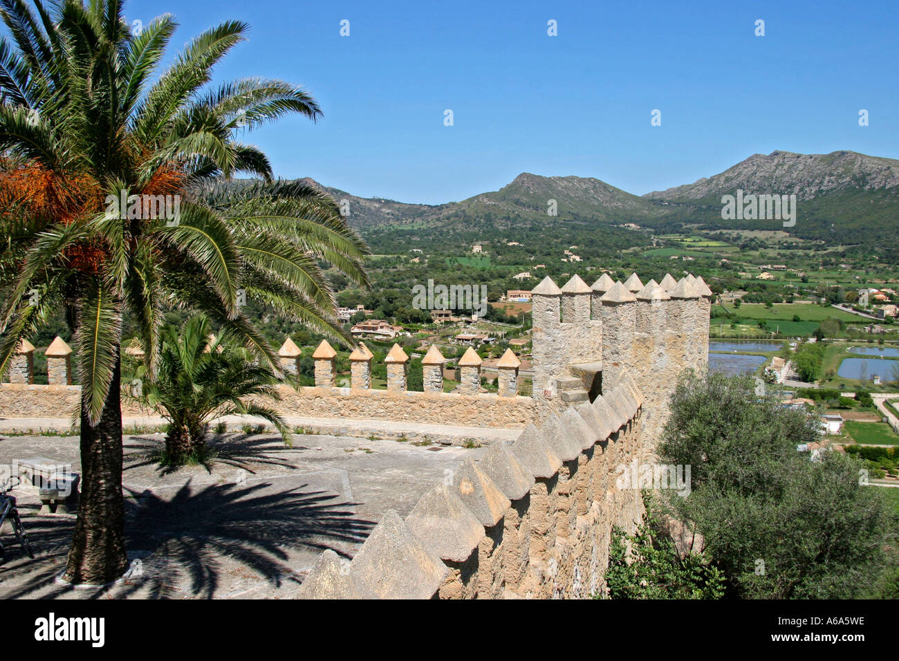 Arta castle hi-res stock photography and images - Alamy