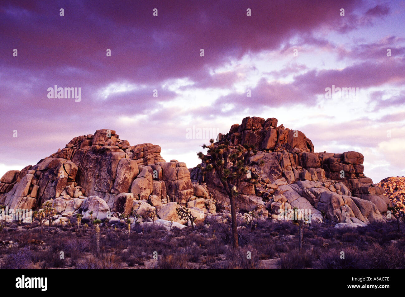 Rock Outcrop 1 Hidden Valley Stock Photo - Alamy