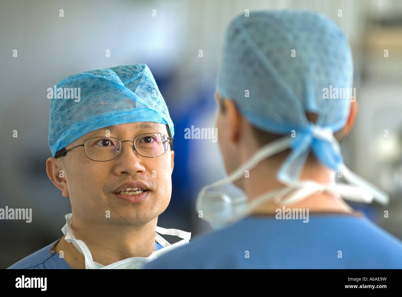 Chinese consultant hi-res stock photography and images - Alamy