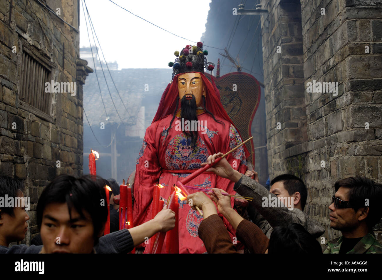 Chinese protective deities hi-res stock photography and images - Alamy