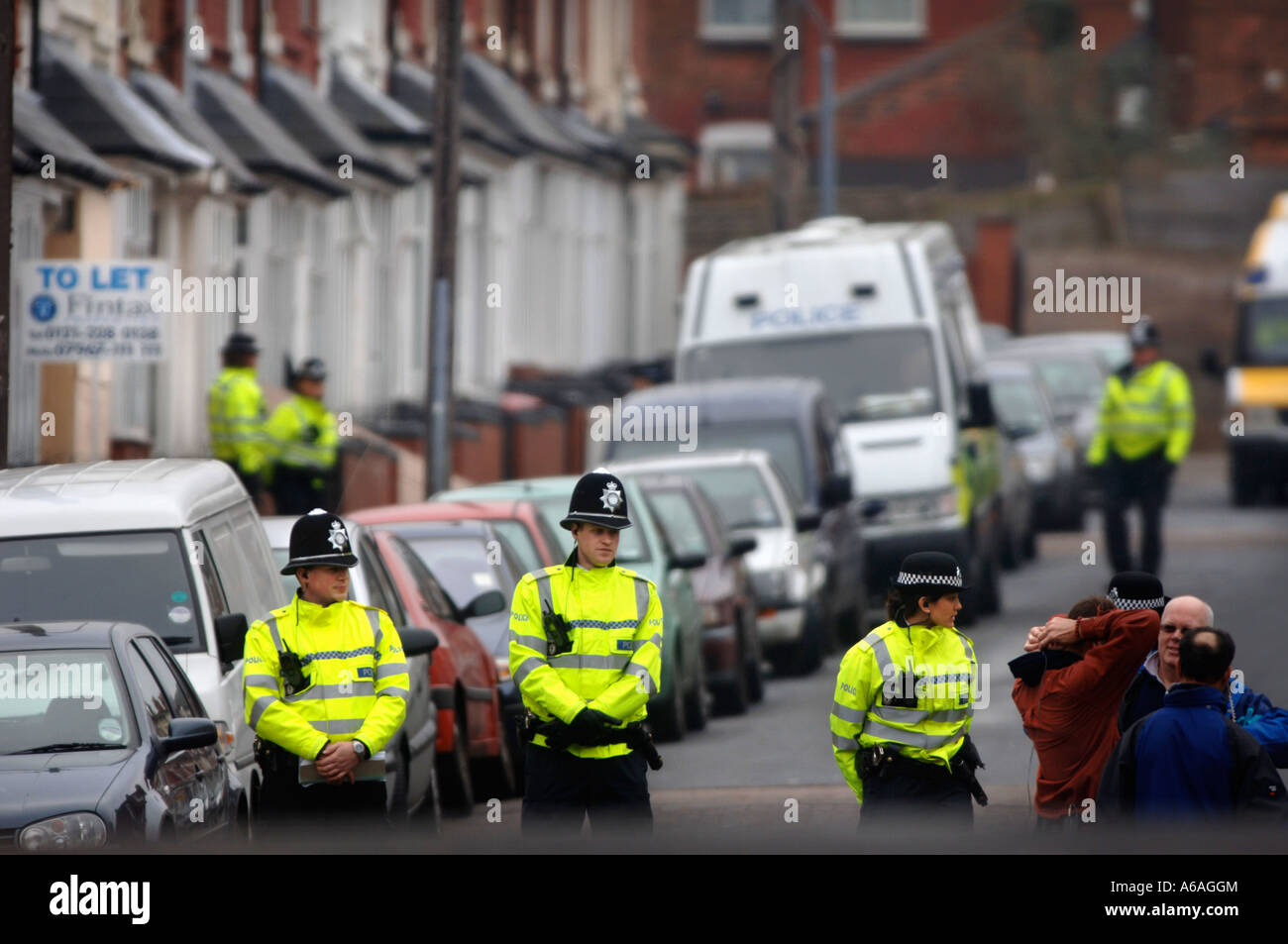 POLICE SEAL OFF A STREET IN BIRMINGHAM AFTER A SERIES OF TERRORISM ...