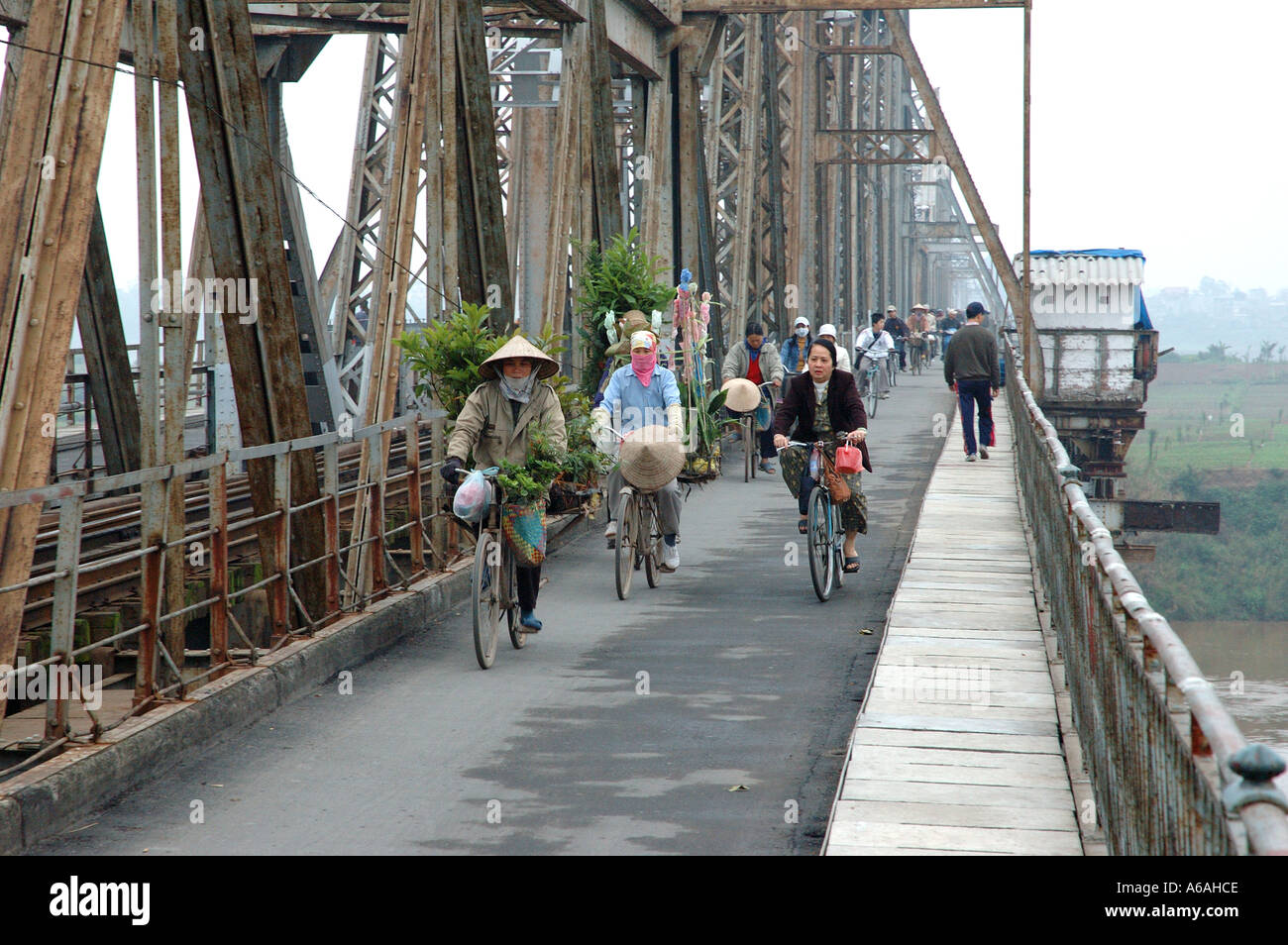 Long Bien Bridge over the Red River Song Hong Hanoi Vietnam South East ...