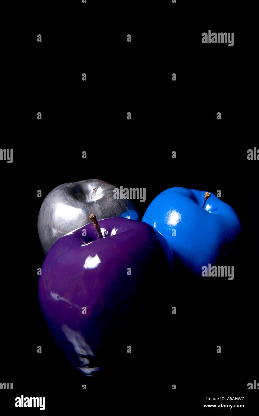 Silver apples hi-res stock photography and images - Alamy