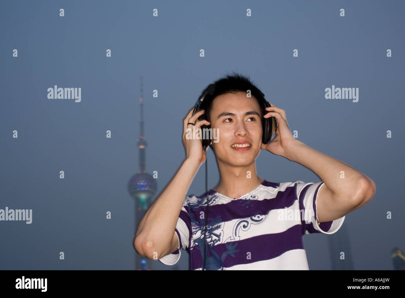 China Shanghai Chinese Young man Stock Photo - Alamy