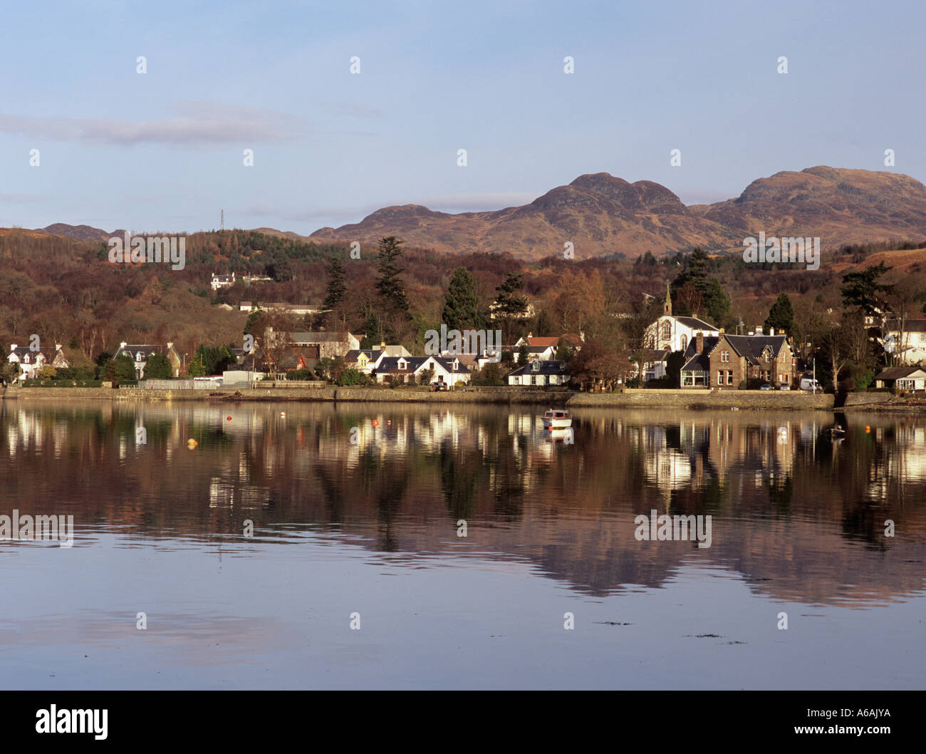 Garelochhead High Resolution Stock Photography and Images - Alamy