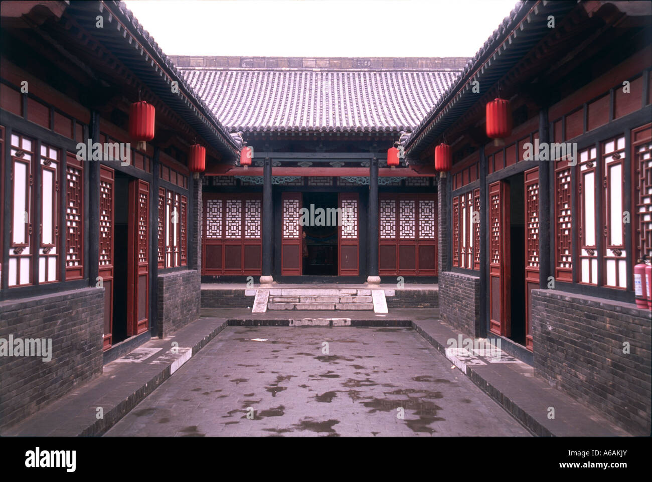 Yamen china hi-res stock photography and images - Alamy