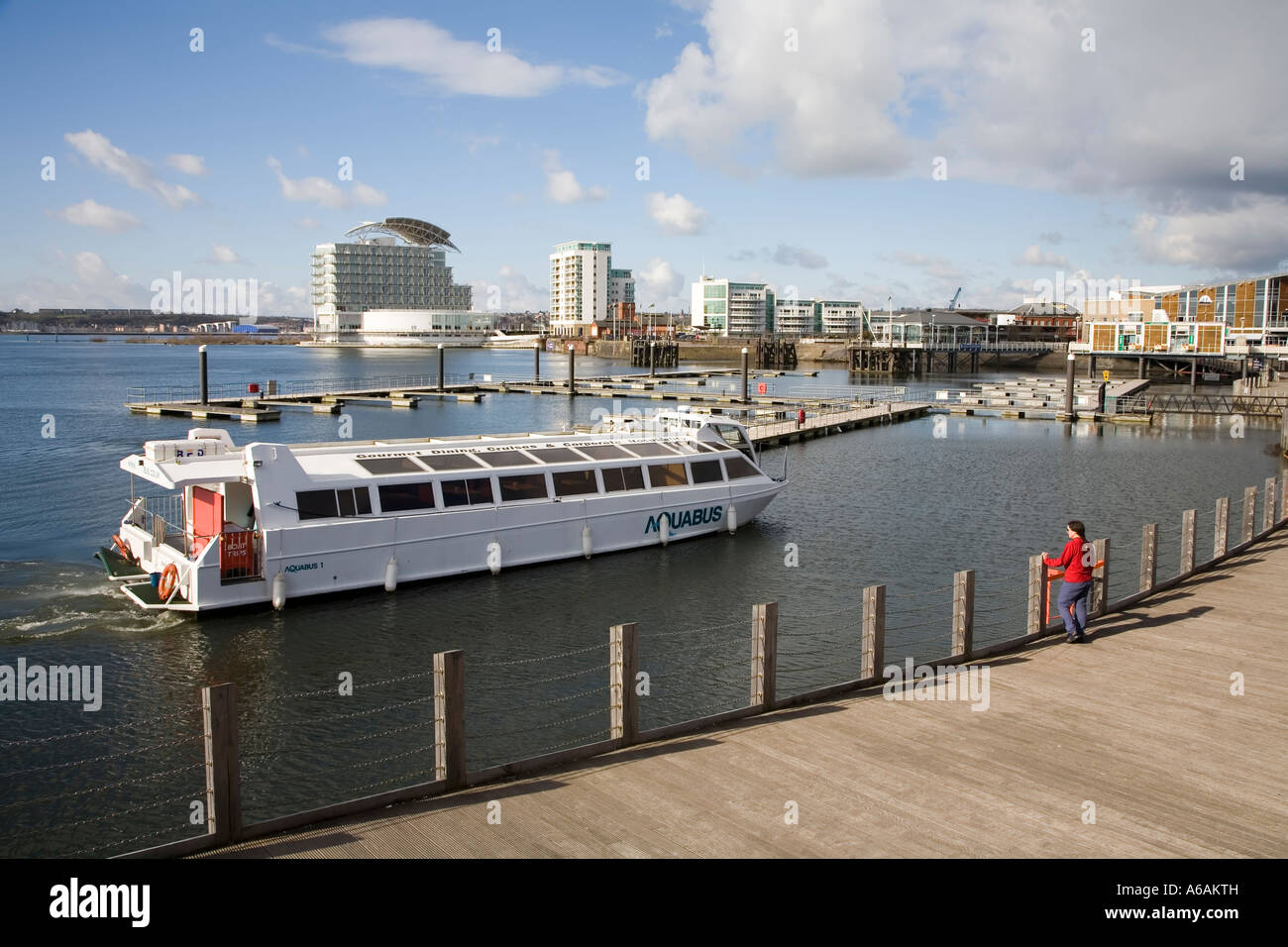Cardiff taxi wales hi-res stock photography and images - Alamy