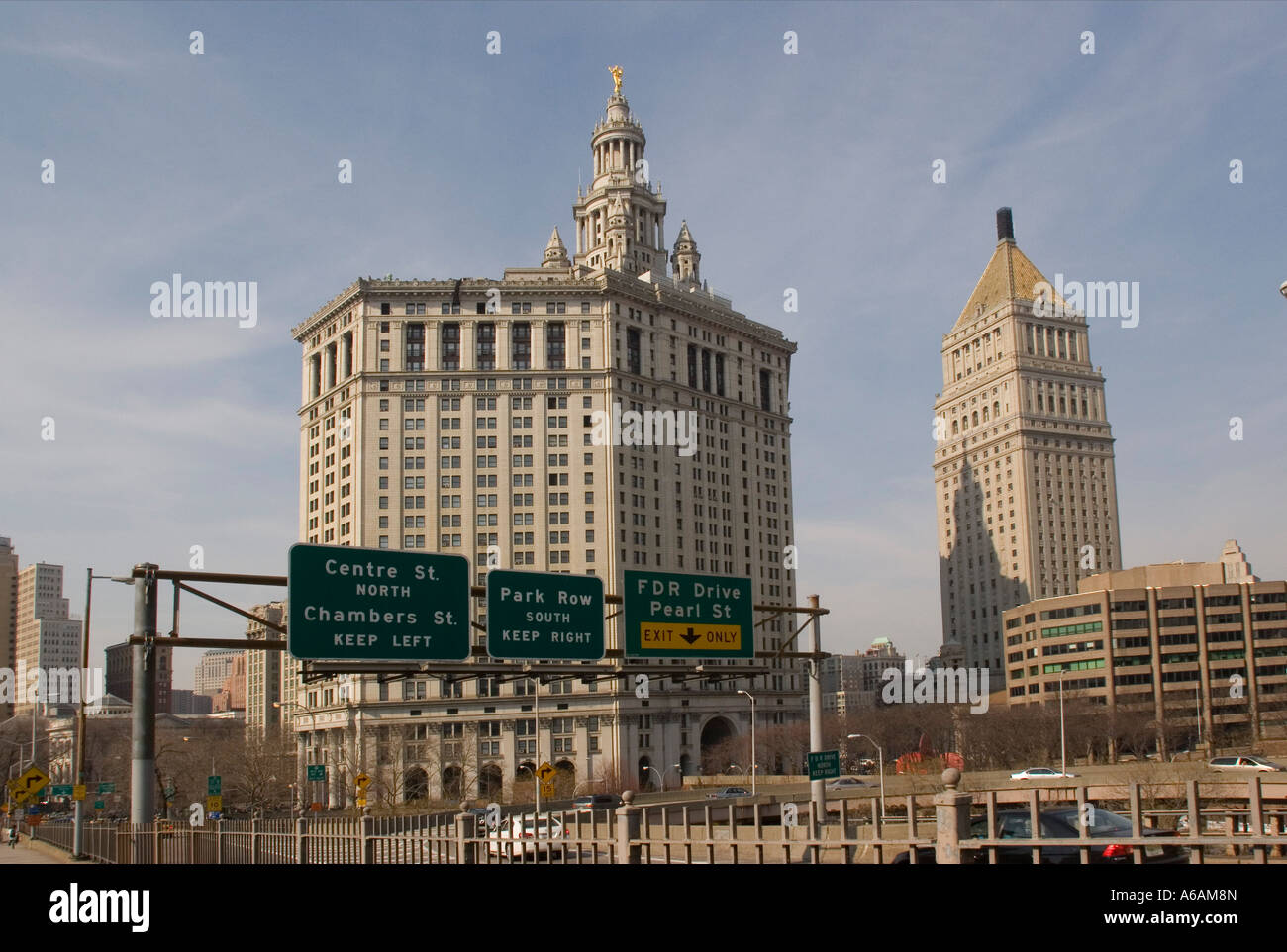 Brooklyn bridge road signs new hi-res stock photography and images - Alamy