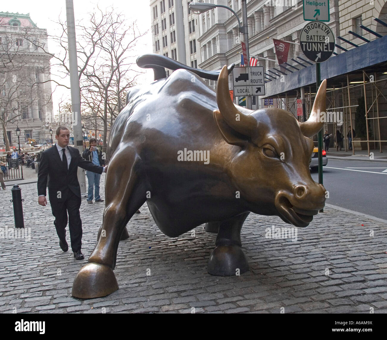 Bronze Charging Bull Statue in the Financial District Lower Manhattan ...