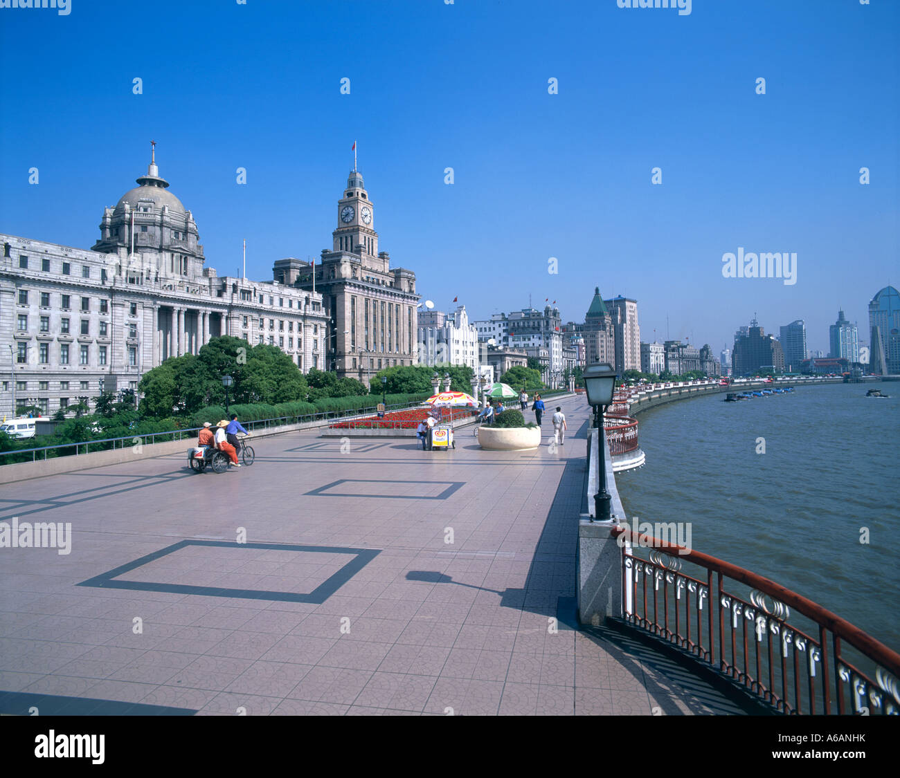 China, Shanghai, Bund, European architecture overlooking promenade and ...