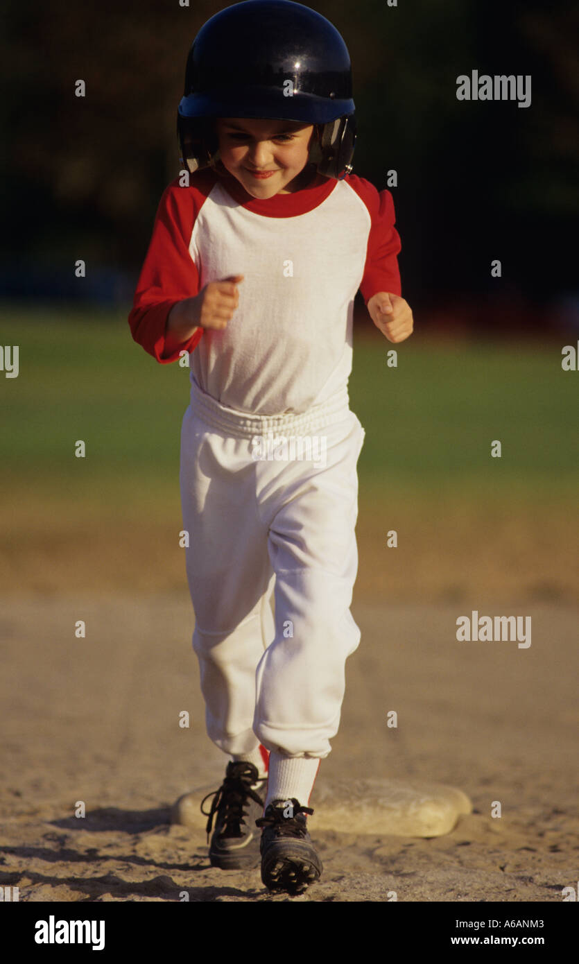 Stealing Bases High Resolution Stock Photography and Images - Alamy