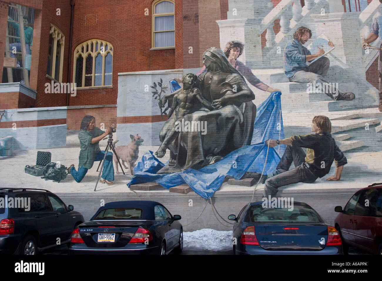 Philadelphia city of murals hi-res stock photography and images - Alamy