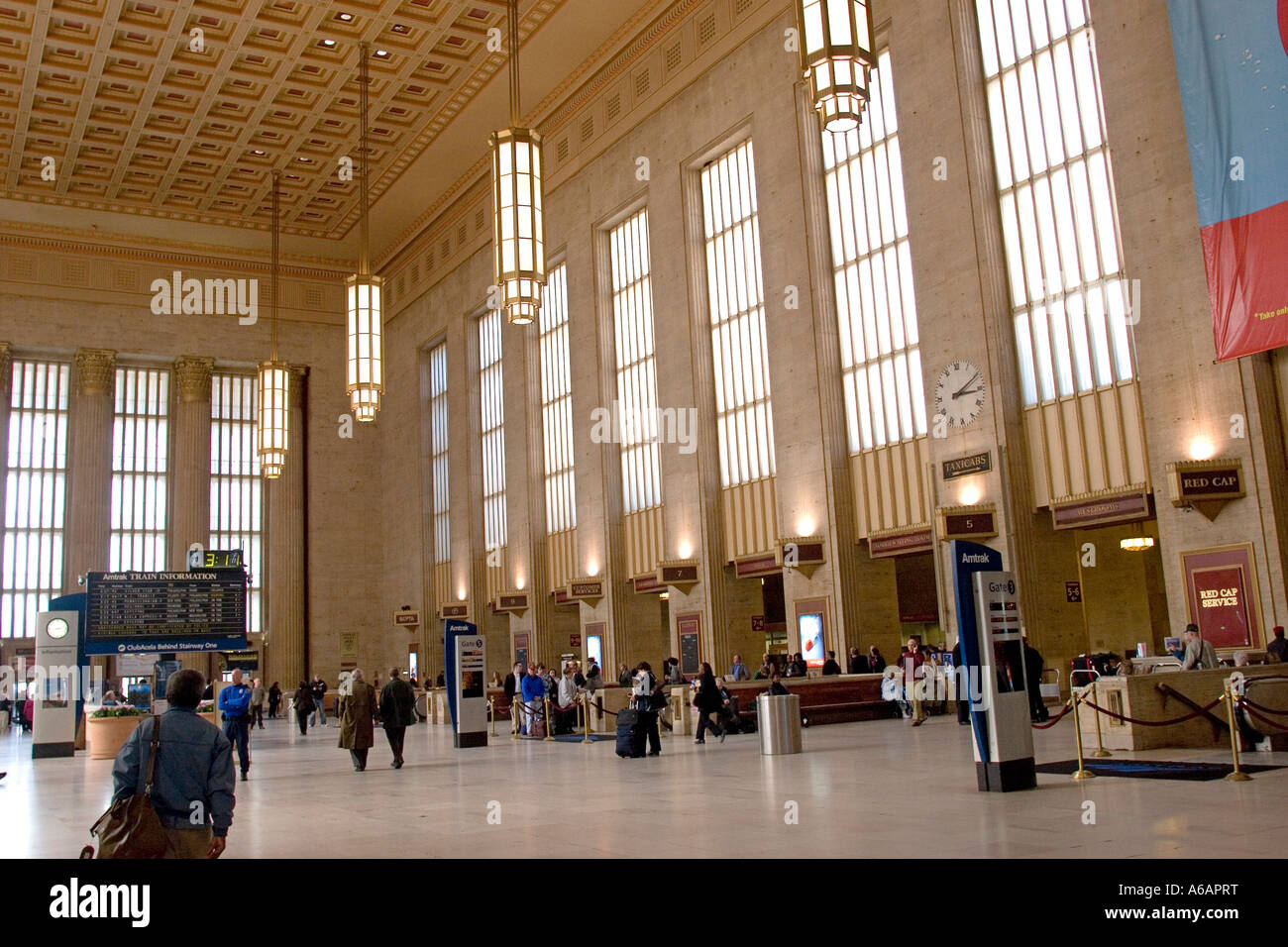 Amtrak station philadelphia hi-res stock photography and images - Alamy