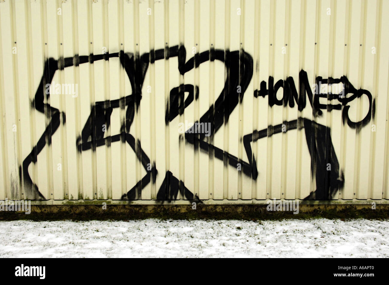 graf graffiti tag industrial building design letters CR youth urban ...