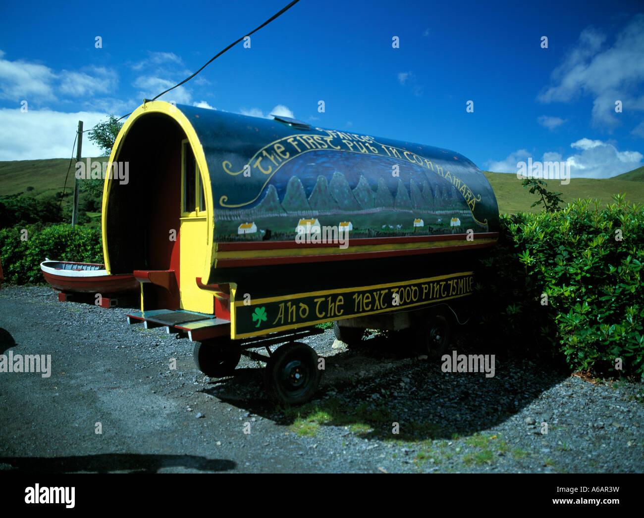 Irish Gypsy Caravan High Resolution Stock Photography and Images - Alamy