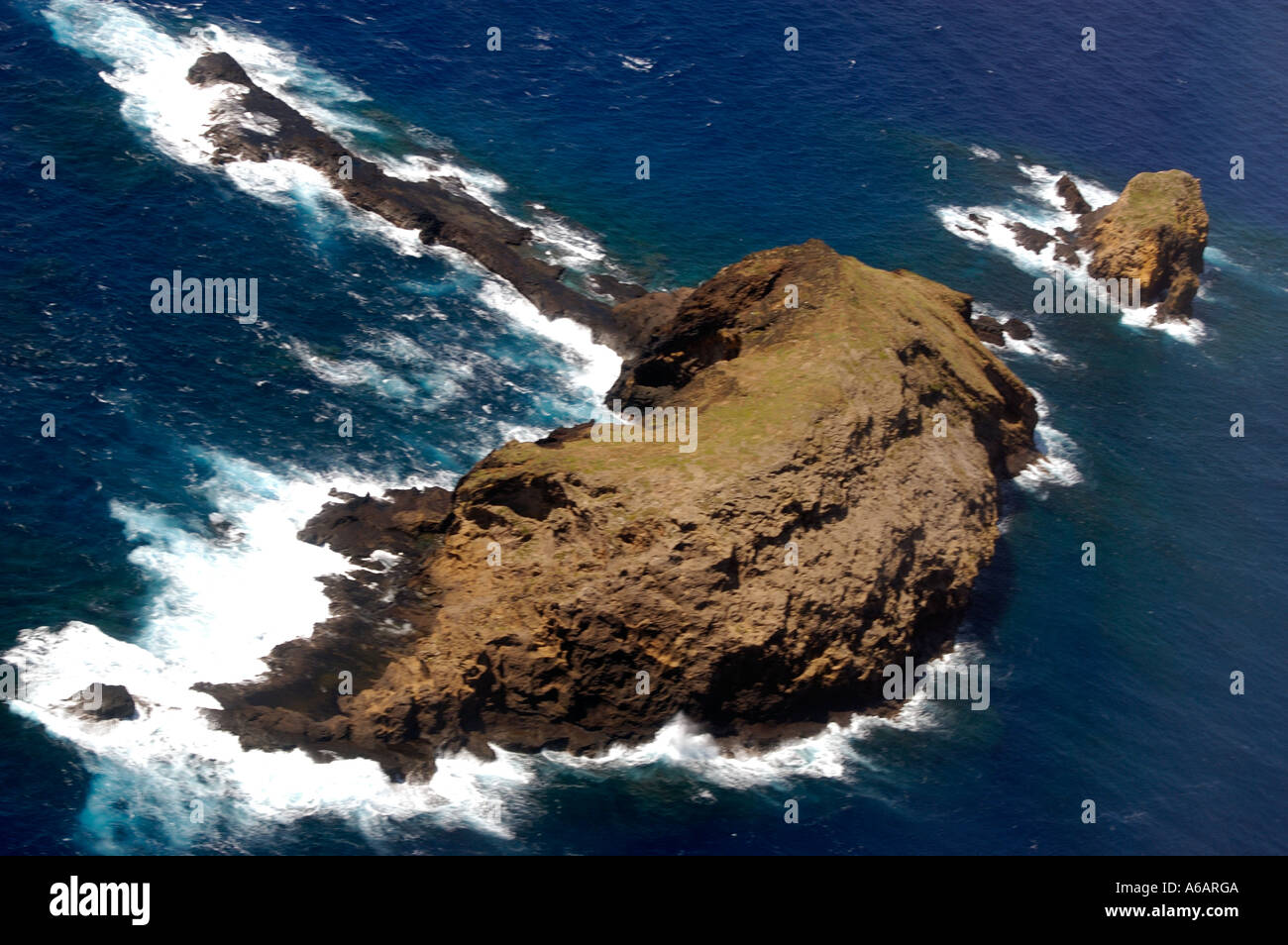 Elephant shaped island, Hawaii Stock Photo - Alamy